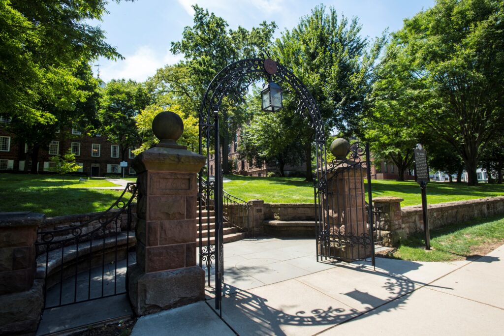 Giving | Rutgers Global Health Institute